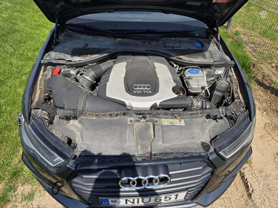 Grey Audi A6 2015 in Vilnius, with an engine capacity of 2.97 L and mileage of 330 thousand km for 9900 €, photo 19 on AUTOMOTO.COM.LV
