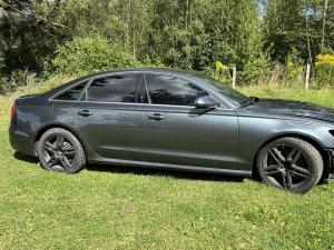 Grey Audi A6 2015 in Vilnius, with an engine capacity of 3.00 L and mileage of 230 thousand km for 6200 €, photo 4 on AUTOMOTO.COM.LV