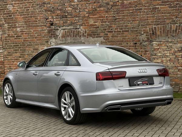 Grey Audi A6 2016 in Kedainiai, with an engine capacity of 2.97 L and mileage of 246 thousand km for 17650 €, photo 9 on AUTOMOTO.COM.LV