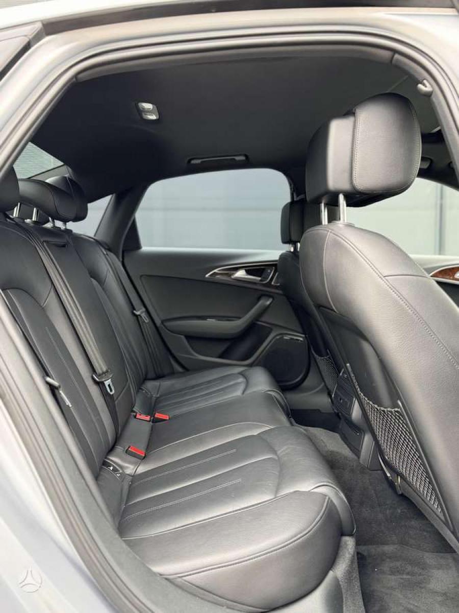 Grey Audi A6 2016 in Klaipeda, with an engine capacity of 3.00 L and mileage of 192 thousand km for 16000 €, photo 16 on AUTOMOTO.COM.LV