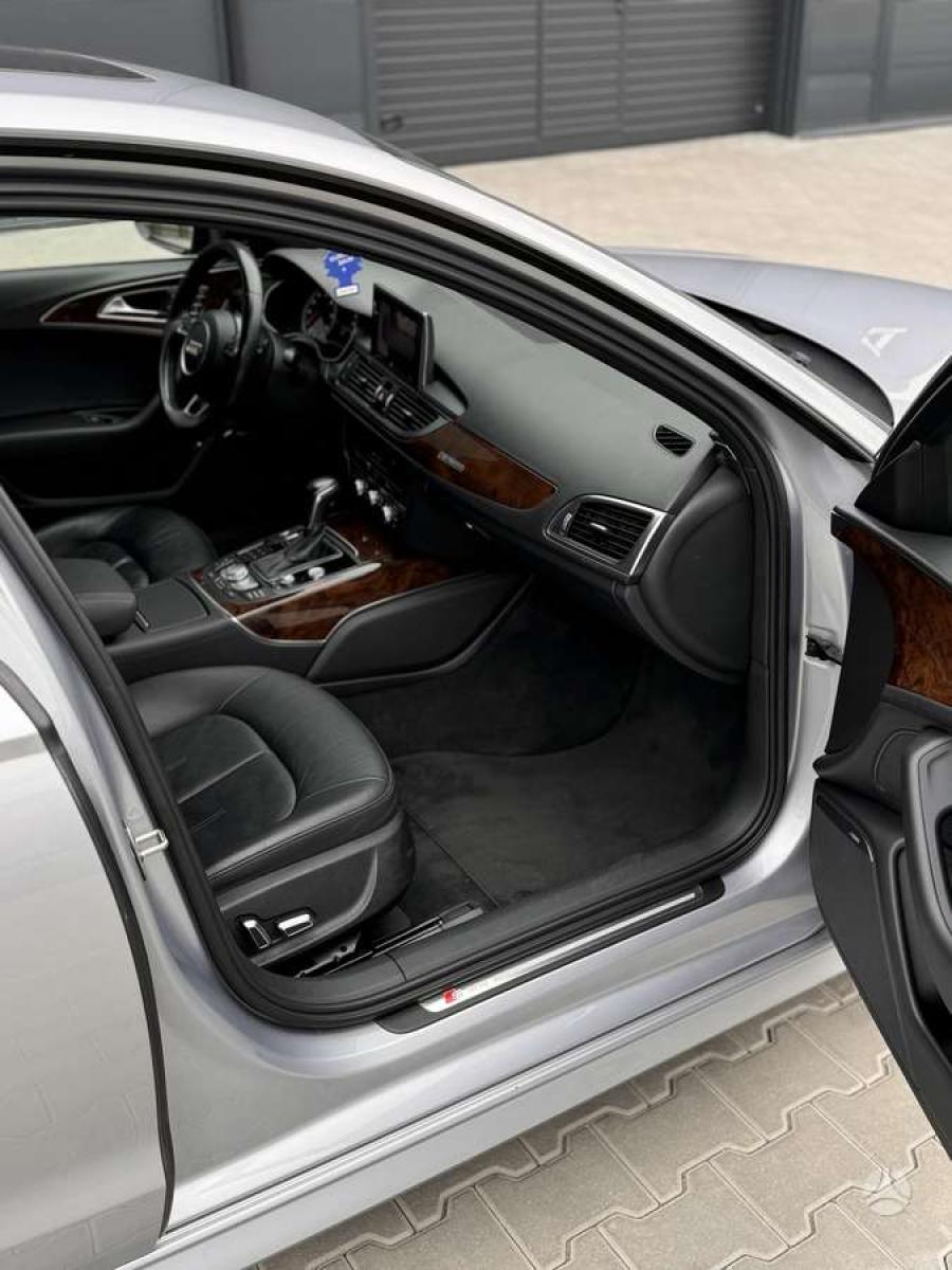 Grey Audi A6 2016 in Klaipeda, with an engine capacity of 3.00 L and mileage of 192 thousand km for 16000 €, photo 17 on AUTOMOTO.COM.LV