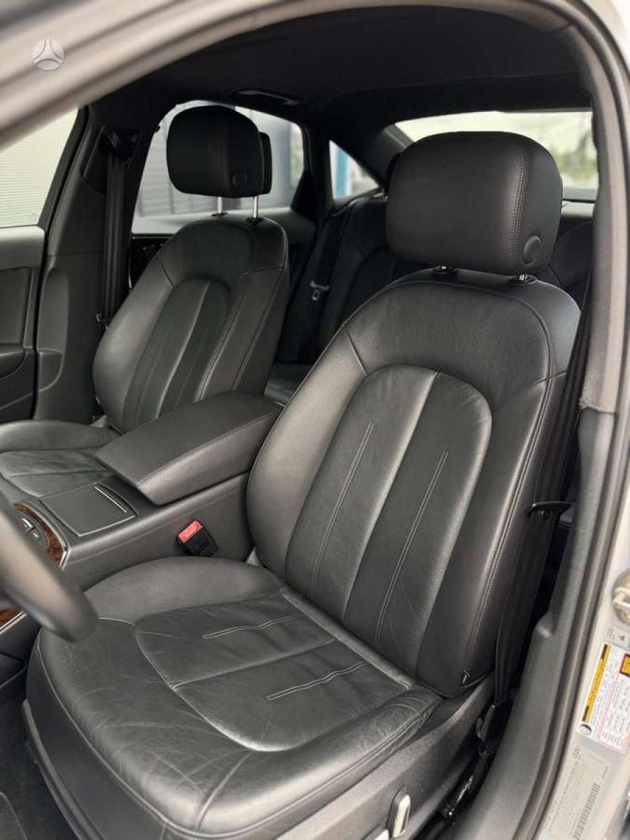 Grey Audi A6 2016 in Klaipeda, with an engine capacity of 3.00 L and mileage of 192 thousand km for 16000 €, photo 25 on AUTOMOTO.COM.LV