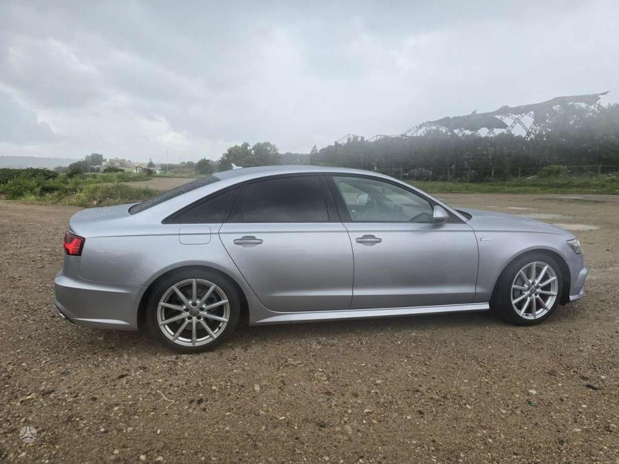 Pelēks Audi A6 2017 Kauņa, ar dzinēja tilpumu 3.00 L un nobraukumu 127 tūkst. km par 16700 €, foto 24 vietnē AUTOMOTO.COM.LV