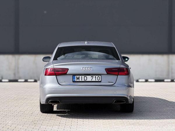 Grey Audi A6 2017 in Siauliai, with an engine capacity of 2.00 L and mileage of 261 thousand km for 11750 €, photo 9 on AUTOMOTO.COM.LV