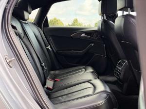 Grey Audi A6 2017 in Siauliai, with an engine capacity of 2.00 L and mileage of 261 thousand km for 11750 €, photo 26 on AUTOMOTO.COM.LV