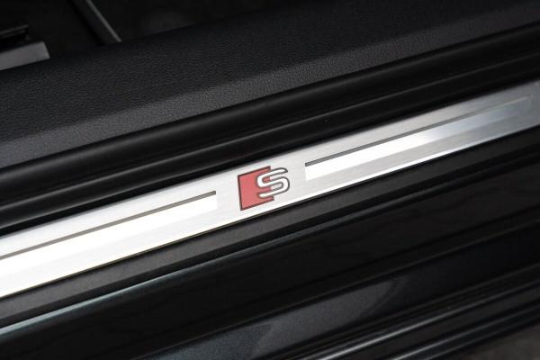 Pelēks Audi A6 2018 Mārupe, ar dzinēja tilpumu 3.00 L un nobraukumu 230 tūkst. km par 24000 €, foto 6 vietnē AUTOMOTO.COM.LV