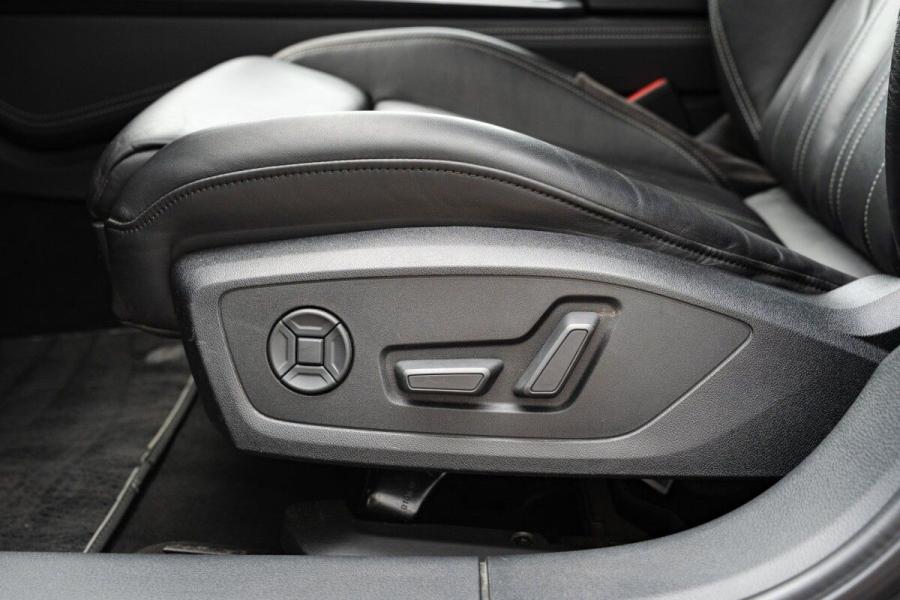 Pelēks Audi A6 2018 Mārupe, ar dzinēja tilpumu 3.00 L un nobraukumu 230 tūkst. km par 24000 €, foto 15 vietnē AUTOMOTO.COM.LV