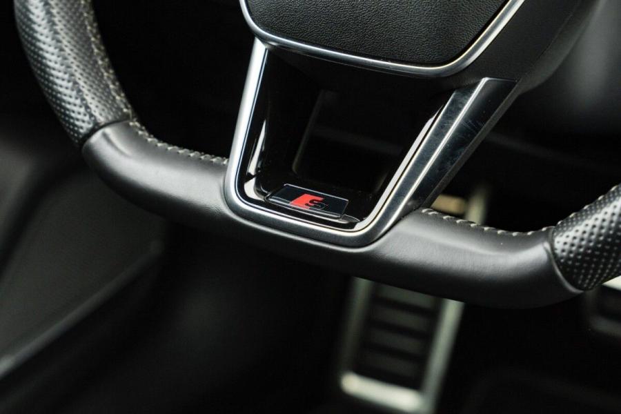 Pelēks Audi A6 2018 Mārupe, ar dzinēja tilpumu 3.00 L un nobraukumu 230 tūkst. km par 24000 €, foto 18 vietnē AUTOMOTO.COM.LV