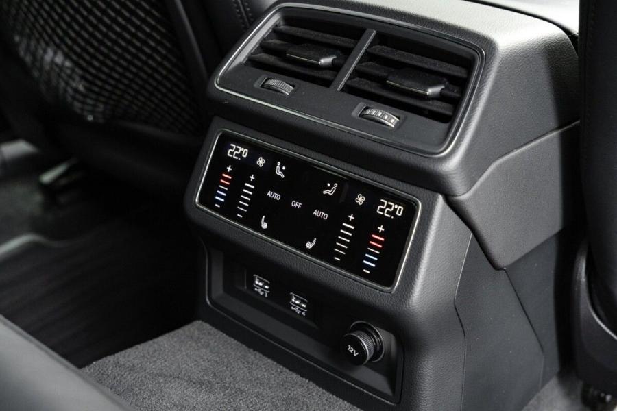 Pelēks Audi A6 2018 Mārupe, ar dzinēja tilpumu 3.00 L un nobraukumu 230 tūkst. km par 24000 €, foto 24 vietnē AUTOMOTO.COM.LV