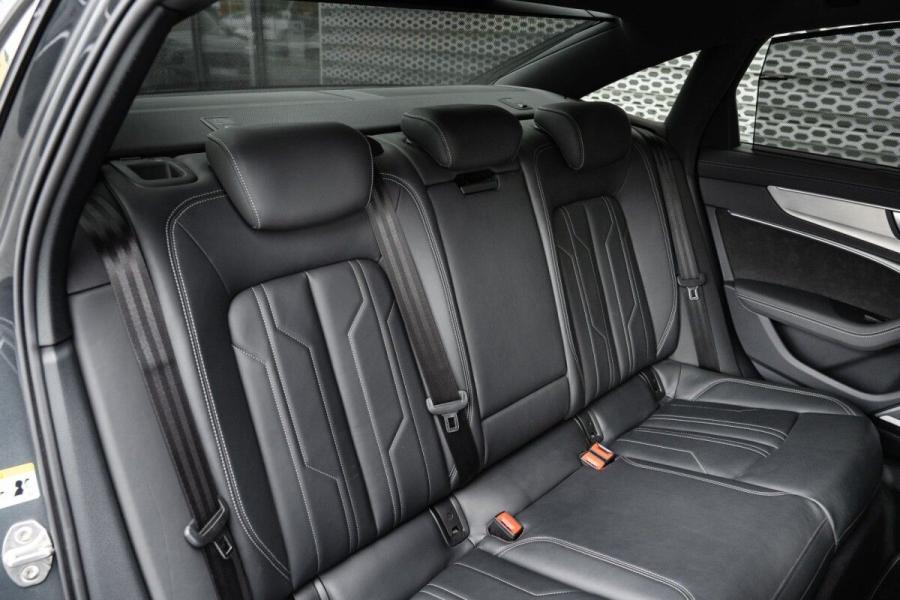 Pelēks Audi A6 2018 Mārupe, ar dzinēja tilpumu 3.00 L un nobraukumu 230 tūkst. km par 24000 €, foto 26 vietnē AUTOMOTO.COM.LV
