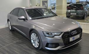 Grey Audi A6 2019 in Siauliai, with an engine capacity of 2.97 L and mileage of 167 thousand km for 25900 €, photo 7 on AUTOMOTO.COM.LV