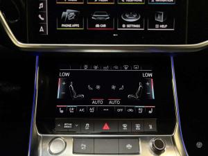 Pelēks Audi A6 2019 Viļņa, ar dzinēja tilpumu 1.97 L un nobraukumu 188 tūkst. km par 26500 €, foto 24 vietnē AUTOMOTO.COM.LV