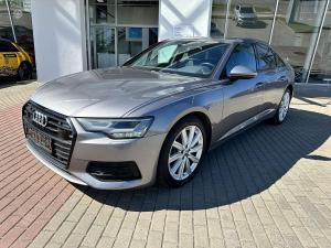 Grey Audi A6 2019 in Siauliai, with an engine capacity of 2.97 L and mileage of 167 thousand km for 21900 €, photo 14 on AUTOMOTO.COM.LV