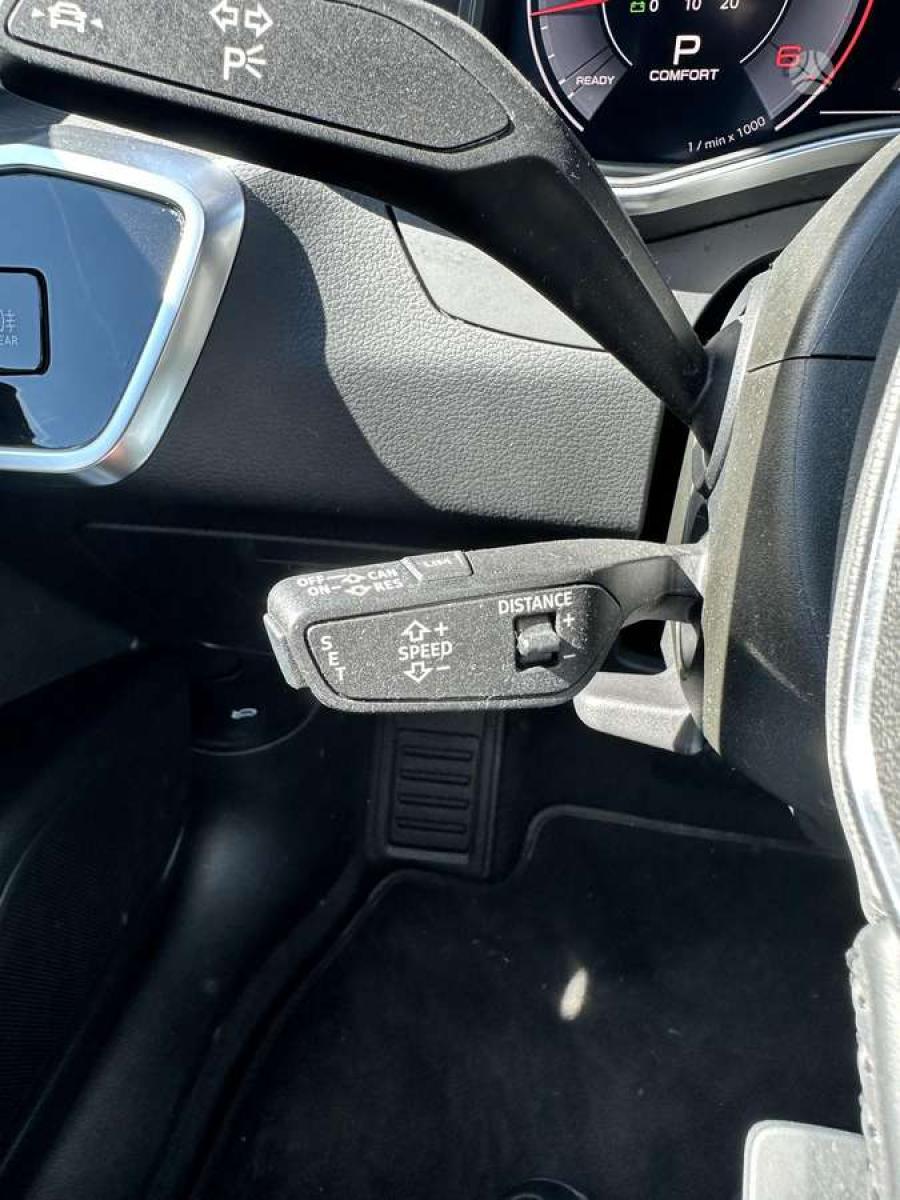 Grey Audi A6 2019 in Siauliai, with an engine capacity of 2.97 L and mileage of 167 thousand km for 21900 €, photo 19 on AUTOMOTO.COM.LV