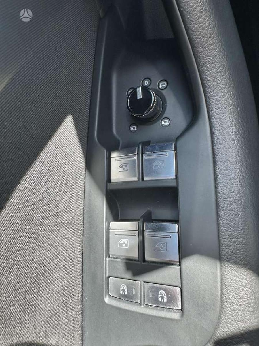 Grey Audi A6 2019 in Siauliai, with an engine capacity of 2.97 L and mileage of 167 thousand km for 21900 €, photo 21 on AUTOMOTO.COM.LV