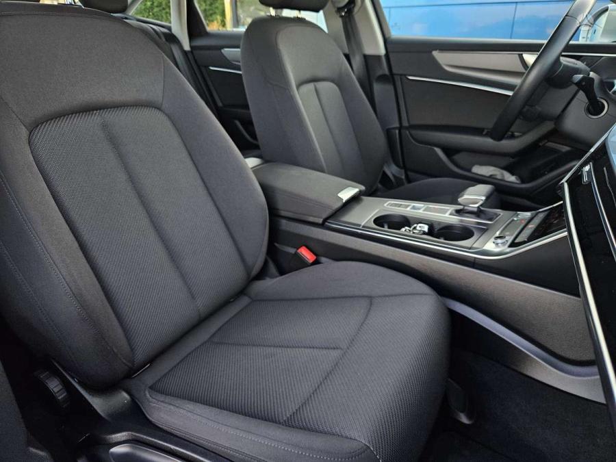 Grey Audi A6 2019 in Radviliskis, with an engine capacity of 1.97 L and mileage of 210 thousand km for 19100 €, photo 19 on AUTOMOTO.COM.LV