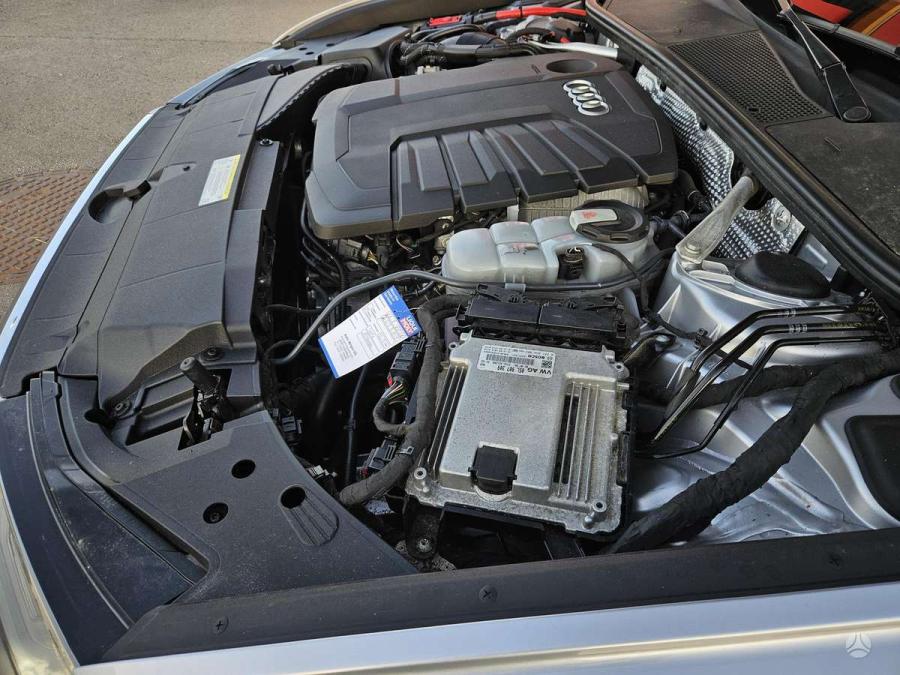 Grey Audi A6 2019 in Radviliskis, with an engine capacity of 1.97 L and mileage of 210 thousand km for 19100 €, photo 38 on AUTOMOTO.COM.LV