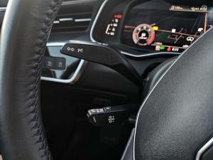 Grey Audi A6 2019 in Radviliskis, with an engine capacity of 1.97 L and mileage of 210 thousand km for 19100 €, photo 47 on AUTOMOTO.COM.LV