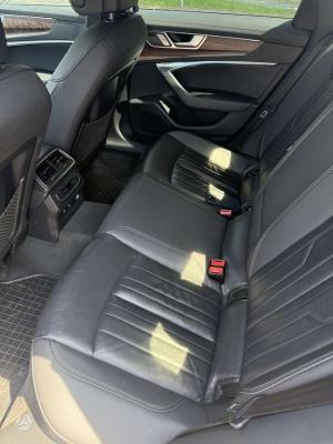 Grey Audi A6 2020 in Ukmerge, with an engine capacity of 1.98 L and mileage of 188 thousand km for 18900 €, photo 8 on AUTOMOTO.COM.LV