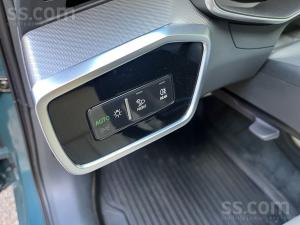 Grey Audi A6 2020 in Riga, with an engine capacity of 2.00 L and mileage of 141 thousand km for 21910 €, photo 24 on AUTOMOTO.COM.LV
