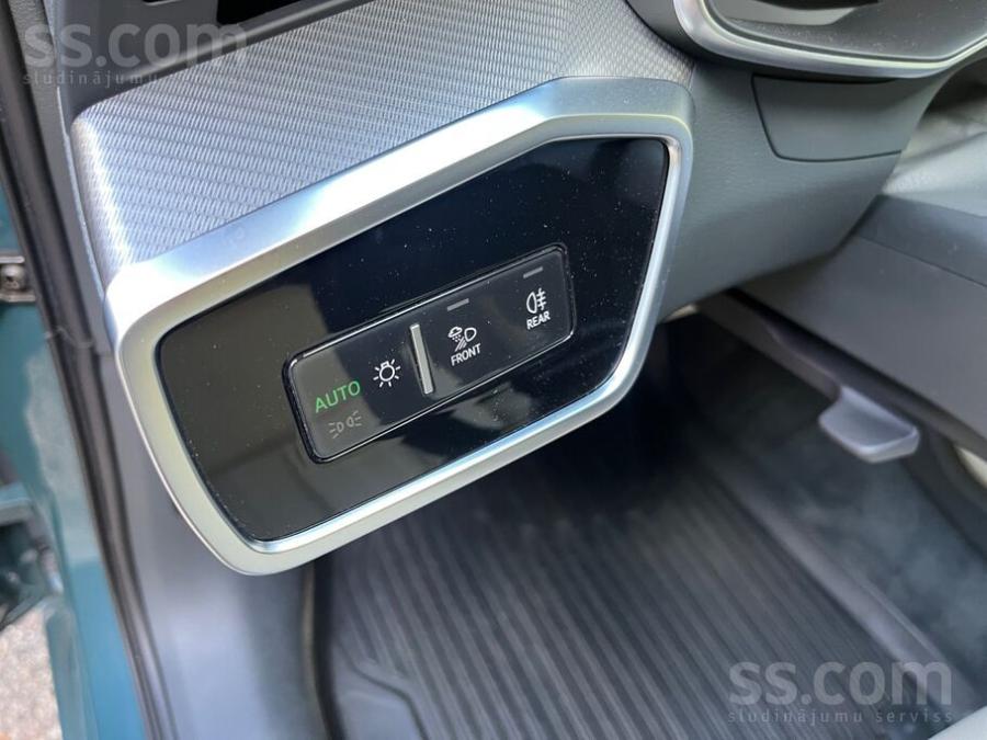 Grey Audi A6 2020 in Riga, with an engine capacity of 2.00 L and mileage of 141 thousand km for 21910 €, photo 24 on AUTOMOTO.COM.LV
