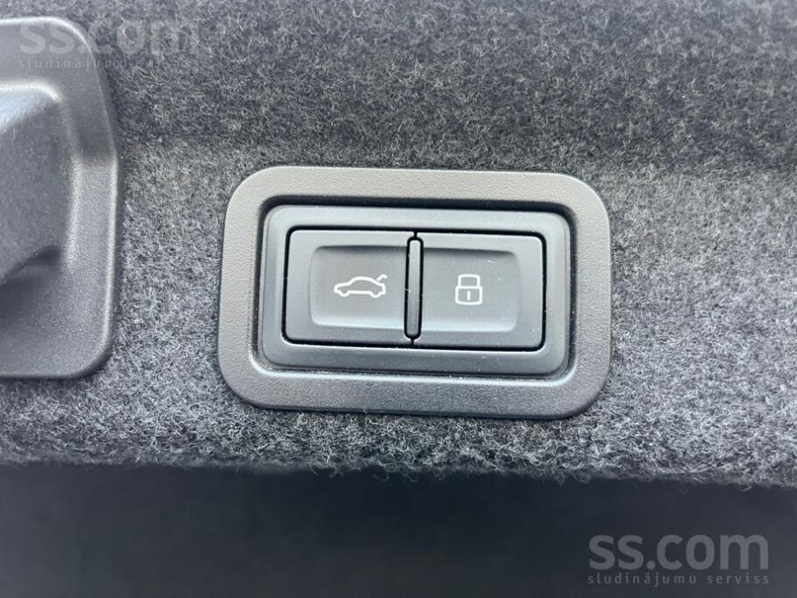 Grey Audi A6 2020 in Riga, with an engine capacity of 2.00 L and mileage of 141 thousand km for 21910 €, photo 32 on AUTOMOTO.COM.LV