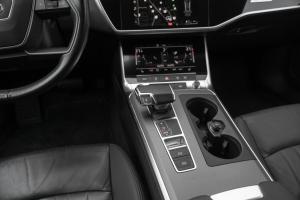 Grey Audi A6 2020 in Vilnius, with an engine capacity of 2.00 L and mileage of 119 thousand km for 24000 €, photo 11 on AUTOMOTO.COM.LV