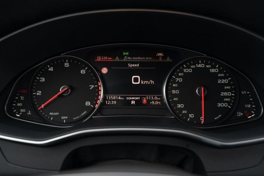 Grey Audi A6 2020 in Vilnius, with an engine capacity of 2.00 L and mileage of 119 thousand km for 24000 €, photo 17 on AUTOMOTO.COM.LV