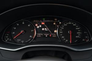 Grey Audi A6 2020 in Vilnius, with an engine capacity of 2.00 L and mileage of 119 thousand km for 24000 €, photo 18 on AUTOMOTO.COM.LV