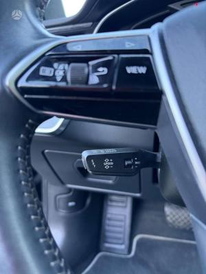 Grey Audi A6 2021 in Vilnius, with an engine capacity of 3.00 L and mileage of 88 thousand km for 31400 €, photo 23 on AUTOMOTO.COM.LV