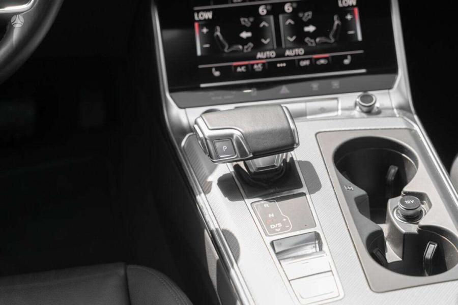 Grey Audi A6 2022 in Vilnius, with an engine capacity of 2.00 L and mileage of 93 thousand km for 31550 €, photo 13 on AUTOMOTO.COM.LV