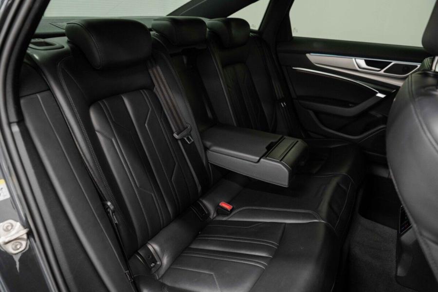 Pelēks Audi A6 2022 Tallina, ar dzinēja tilpumu 3.00 L un nobraukumu 118 tūkst. km par 35900 €, foto 14 vietnē AUTOMOTO.COM.LV