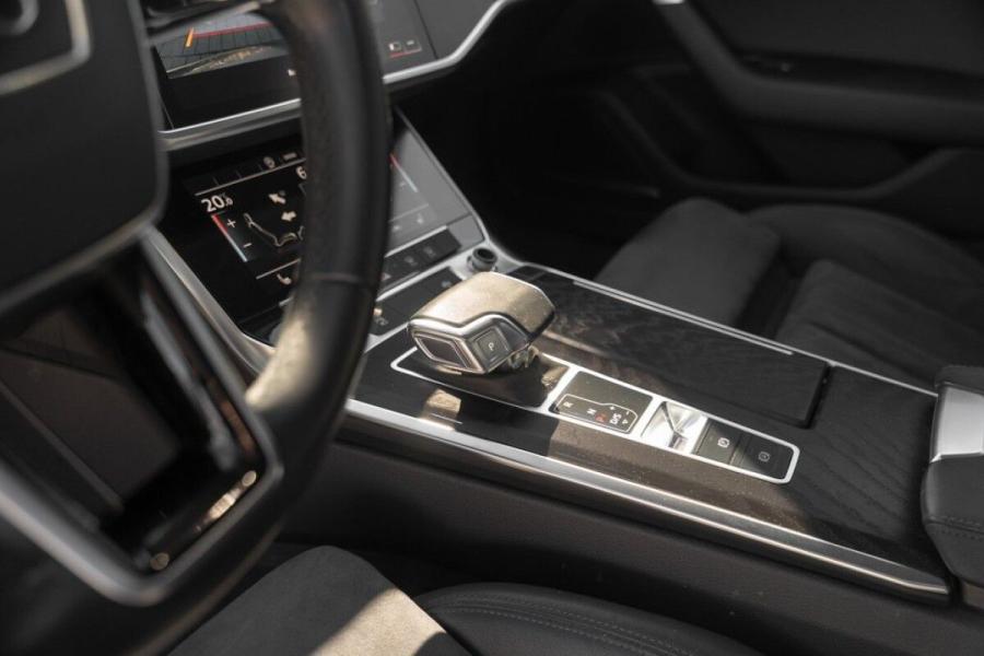 Grey Audi A6 2023 in Vilnius, with an engine capacity of 2.00 L and mileage of 90 thousand km for 32250 €, photo 14 on AUTOMOTO.COM.LV