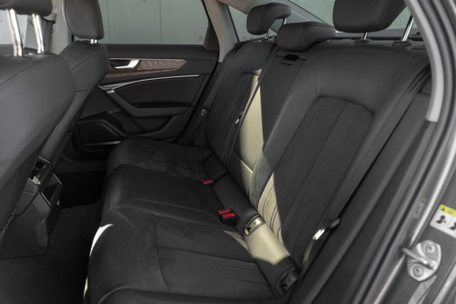 Grey Audi A6 2023 in Vilnius, with an engine capacity of 2.00 L and mileage of 90 thousand km for 32250 €, photo 16 on AUTOMOTO.COM.LV