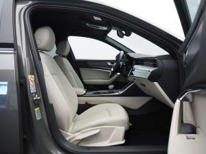 Pelēks Audi A6 2023 Viļņa, ar dzinēja tilpumu 1.98 L un nobraukumu 72 tūkst. km par 33500 €, foto 12 vietnē AUTOMOTO.COM.LV
