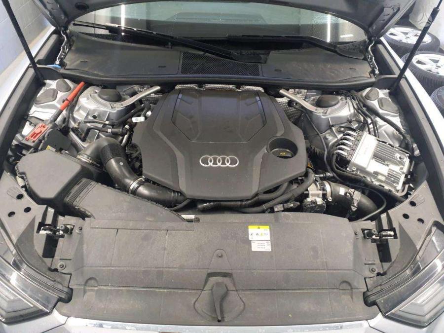 Grey Audi A6 2024 in Kaunas, with an engine capacity of 1.97 L and mileage of 34 thousand km for 36179 €, photo 8 on AUTOMOTO.COM.LV