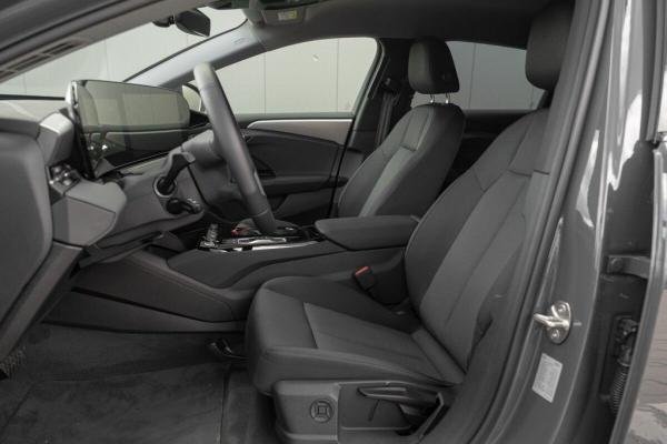 Grey Audi A6 2026 in Vilnius, with an engine capacity of 0.00 L and mileage of 6 thousand km for 47900 €, photo 10 on AUTOMOTO.COM.LV