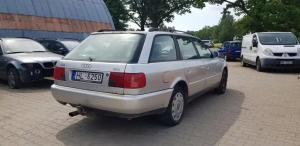 Pelēks Audi A6 1995 Valmiera, ar dzinēja tilpumu 2.00 L un nobraukumu 393 tūkst. km par 600 €, foto 4 vietnē AUTOMOTO.COM.LV