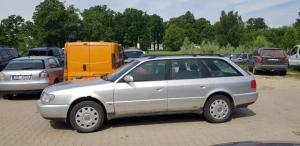 Pelēks Audi A6 1995 Valmiera, ar dzinēja tilpumu 2.00 L un nobraukumu 393 tūkst. km par 600 €, foto 7 vietnē AUTOMOTO.COM.LV