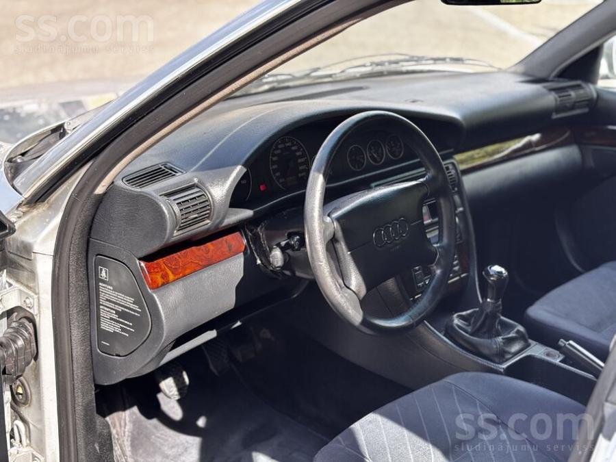 Grey Audi A6 1995 in Rezekne, with an engine capacity of 2.50 L and mileage of 311 thousand km for 3700 €, photo 16 on AUTOMOTO.COM.LV