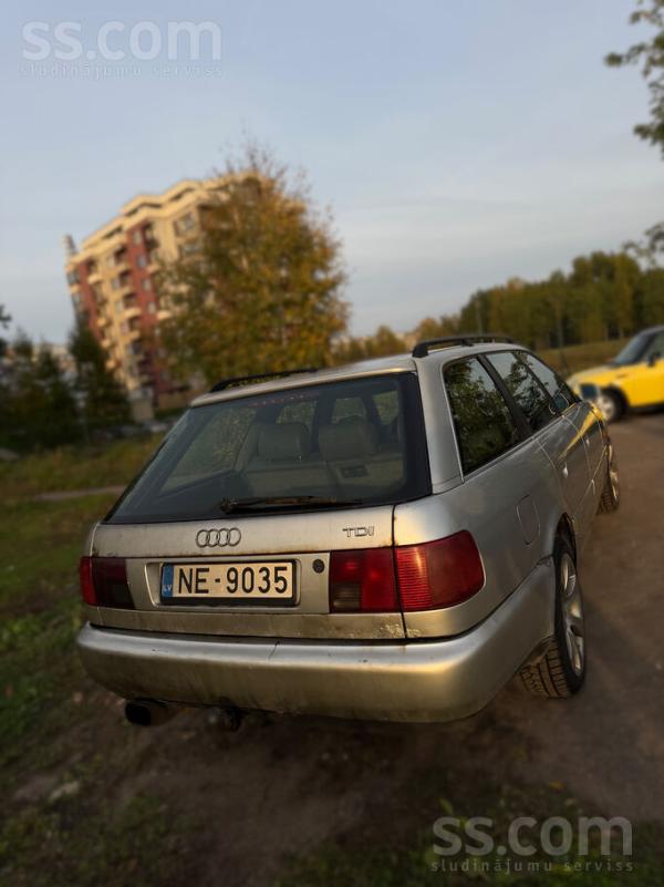 Ауди А6 1995 в Рига на AUTOMOTO.COM.LV Серый Ауди А6 1995 в Рига, объемом двигателя 2.50 л и пробегом 469 тыс. км за 900 €, фото 4 на AUTOMOTO.COM.LV