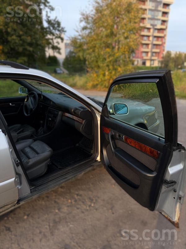 Ауди А6 1995 в Рига на AUTOMOTO.COM.LV Серый Ауди А6 1995 в Рига, объемом двигателя 2.50 л и пробегом 469 тыс. км за 900 €, фото 6 на AUTOMOTO.COM.LV
