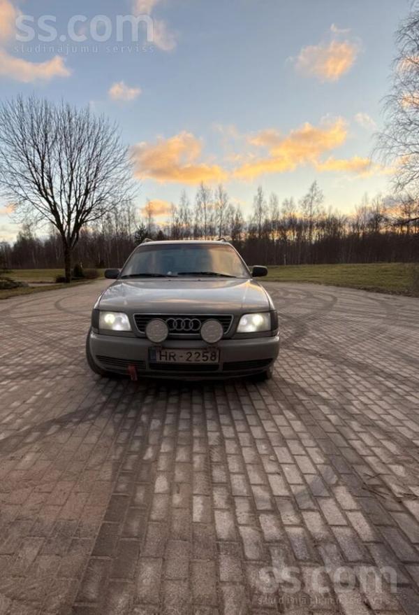 Grey Audi A6 1996 in Liepaja, with an engine capacity of 2.50 L and mileage of 590 thousand km for 2200 €, photo 1 on AUTOMOTO.COM.LV