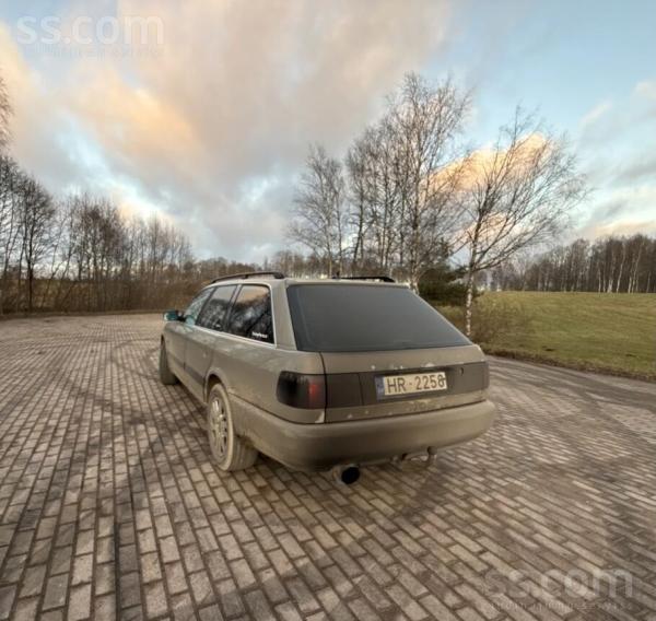 Pelēks Audi A6 1996 Liepāja, ar dzinēja tilpumu 2.50 L un nobraukumu 590 tūkst. km par 2200 €, foto 6 vietnē AUTOMOTO.COM.LV