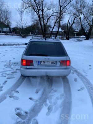 Pelēks Audi A6 1996 Liepāja, ar dzinēja tilpumu 2.60 L un nobraukumu 292 tūkst. km par 2500 €, foto 4 vietnē AUTOMOTO.COM.LV