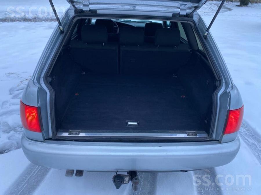 Pelēks Audi A6 1996 Liepāja, ar dzinēja tilpumu 2.60 L un nobraukumu 292 tūkst. km par 2500 €, foto 15 vietnē AUTOMOTO.COM.LV