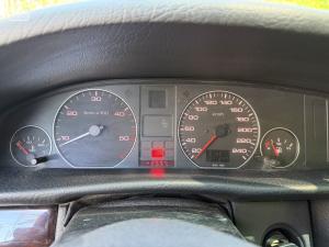 Pelēks Audi A6 1996 Ukmergė, ar dzinēja tilpumu 2.50 L un nobraukumu 370 tūkst. km par 1500 €, foto 13 vietnē AUTOMOTO.COM.LV