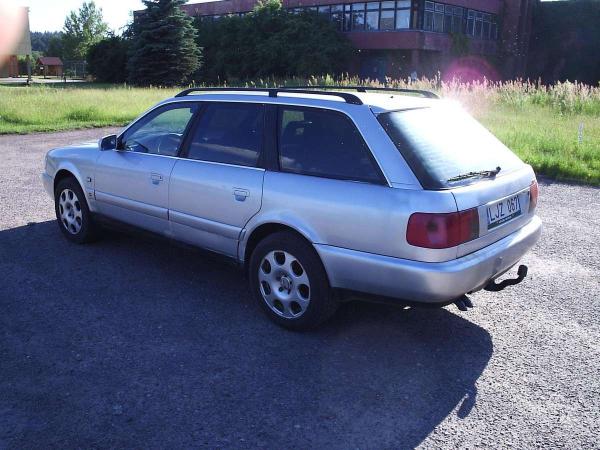 Grey Audi A6 1996 in Kaunas, with an engine capacity of 2.46 L and mileage of 373 thousand km for 2450 €, photo 8 on AUTOMOTO.COM.LV