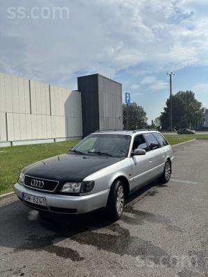 Pelēks Audi A6 1996 Rīga, ar dzinēja tilpumu 2.50 L un nobraukumu 560 tūkst. km par 1300 €, foto 3 vietnē AUTOMOTO.COM.LV
