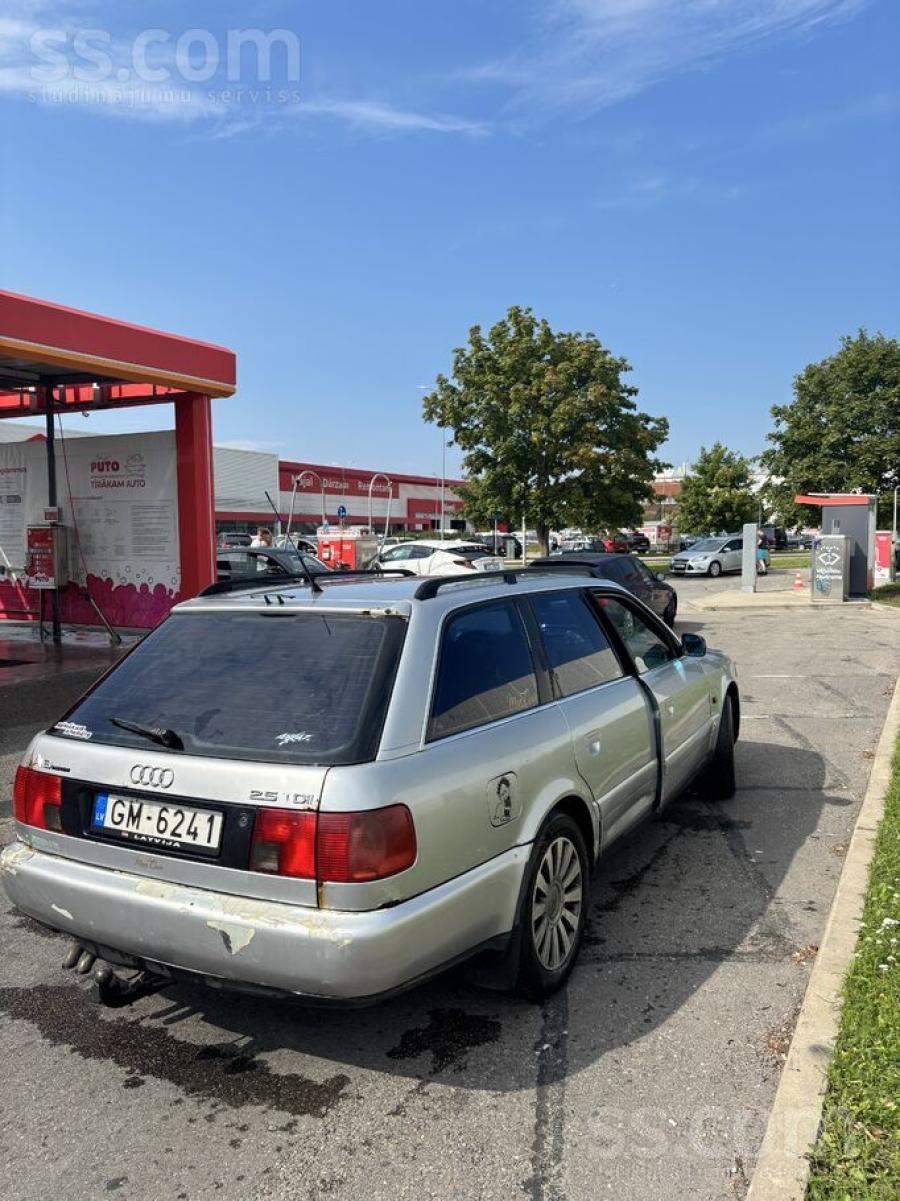 Pelēks Audi A6 1996 Rīga, ar dzinēja tilpumu 2.50 L un nobraukumu 560 tūkst. km par 1300 €, foto 6 vietnē AUTOMOTO.COM.LV